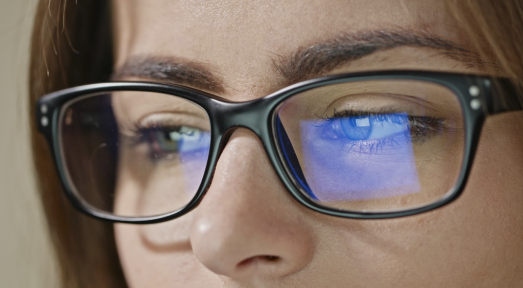 How to Prevent and Repair Blue Light Skin Damage - Dr. Michelle Jeffries